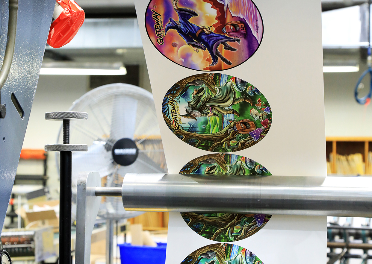 Flexographic, digital and hybrid label printing explained